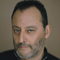 Продюсеры Arna Media работают над картиной с Жаном Рено в главной роли ...